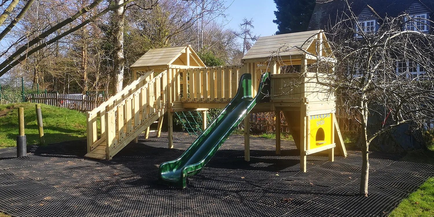 Canyon Clubhouse | Compact Commercial Multiplay Timbers Tower