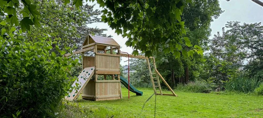Home Front Outdoor Play | Climbing Frames and Playground Equipment